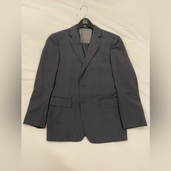 Jos. A. Bank | Suits & Blazers | Jos A Bank Men 95 Grey Collection ...